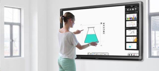 Le tableau intelligent: la technologie au service de l’éducation